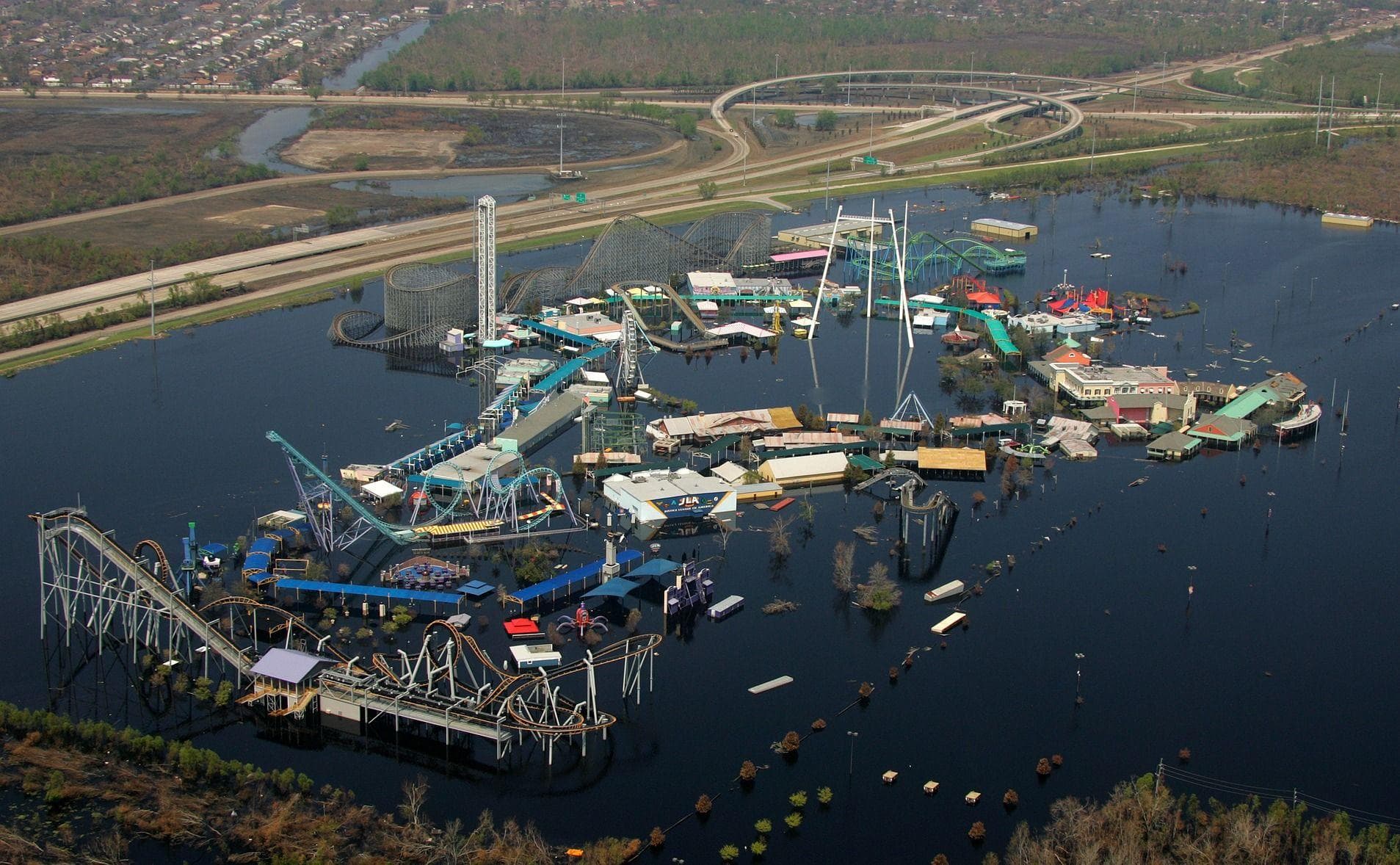 Amusement Park Accidents | List of Roller Coaster Deaths