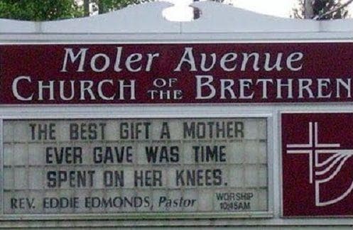 Accidentally Inappropriate Signs That'll Make You Laugh