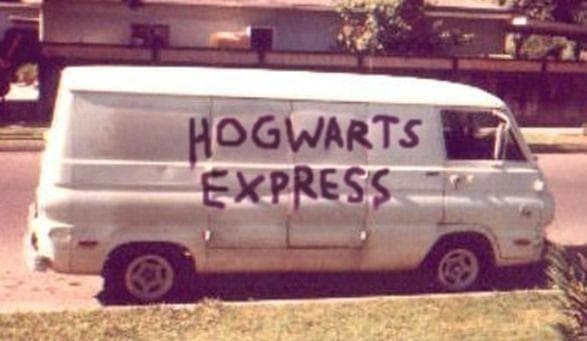 Photos Of Extremely Sketchy Vans You Should Stay Away From
