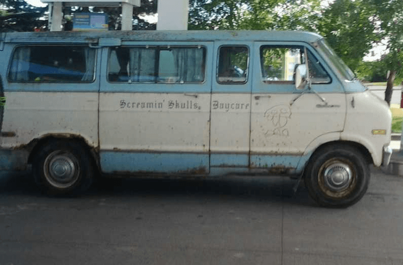 Photos Of Extremely Sketchy Vans You Should Stay Away From