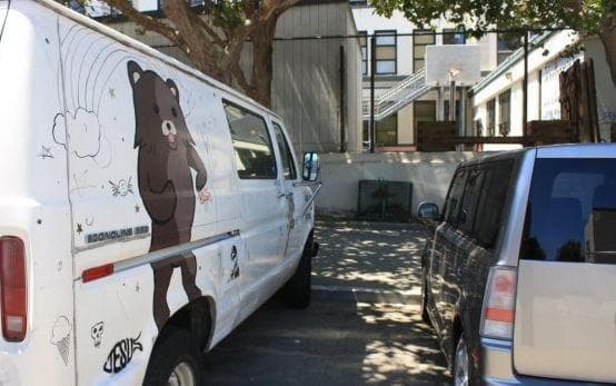 Photos Of Extremely Sketchy Vans You Should Stay Away From