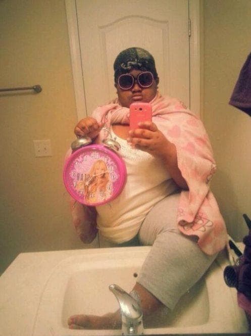 The 24 Funniest Selfies Ever Taken