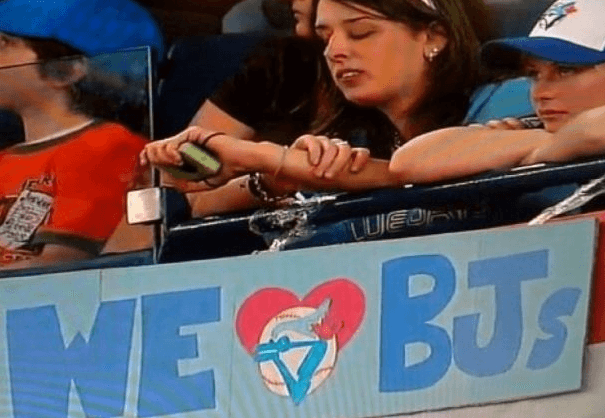 The 25 Funniest MLB Fan Photos Ever