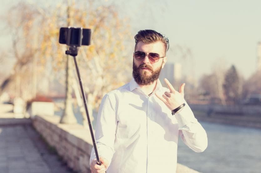 30 Funny Selfie Stick Pictures You'll Shake Your Head At
