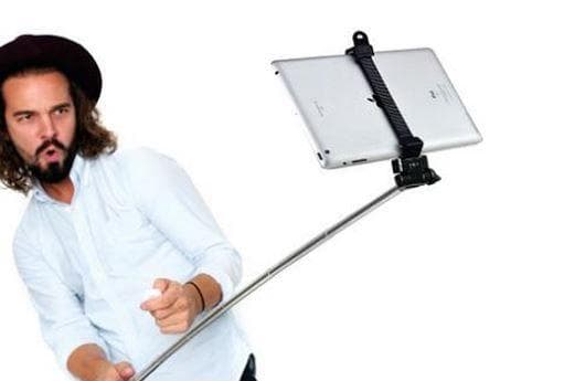 30 Funny Selfie Stick Pictures You'll Shake Your Head At