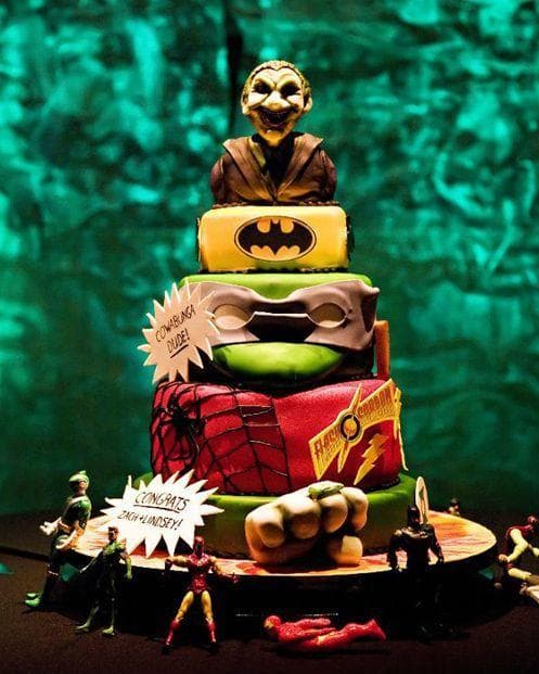 23 Amazing Cakes Inspired by Comic Books and Superheroes