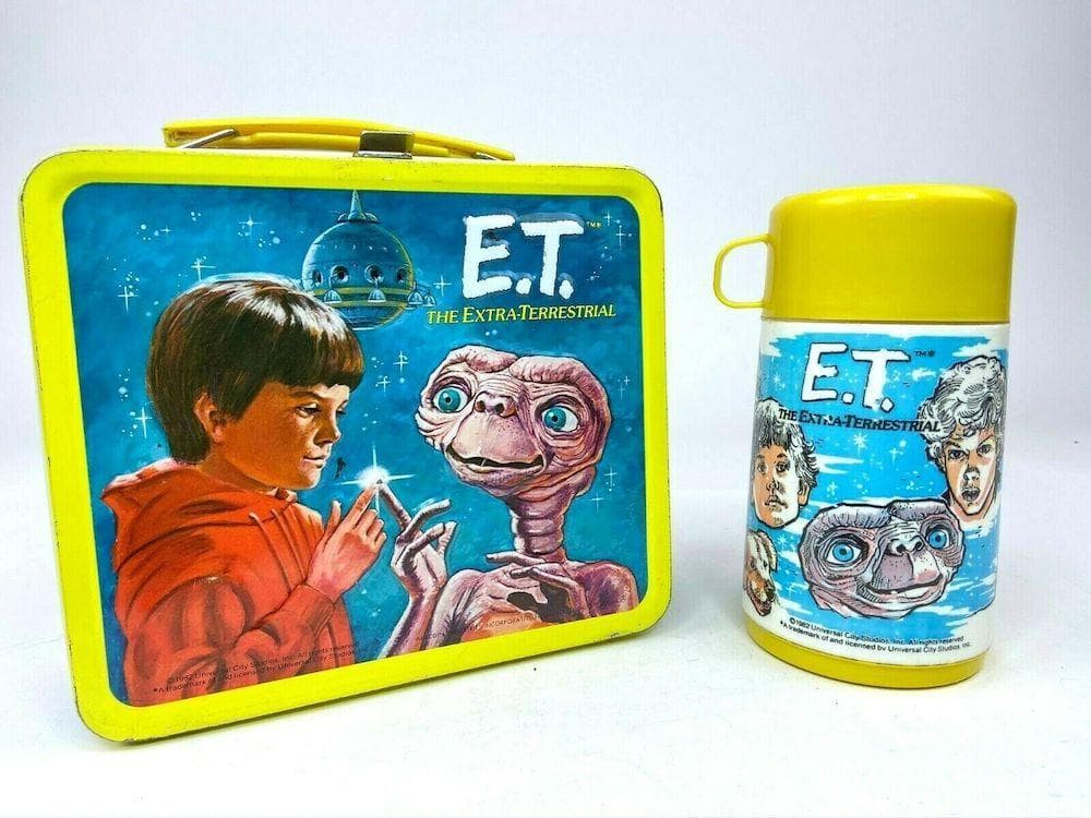 25 Awesome Vintage Movie Lunch Boxes That'll Take You Back
