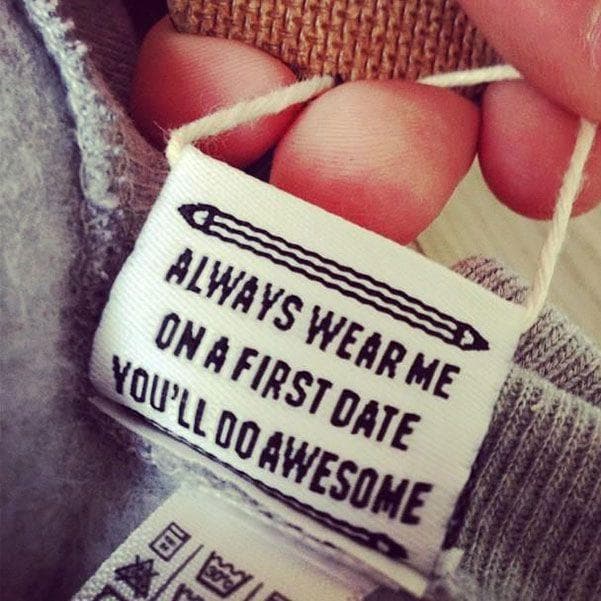 24 Hilarious Clothing Tags That Have Funny Messages