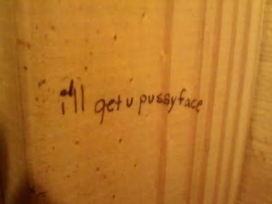 19 Examples of Dirty Bathroom Graffiti That Makes Pooping Fun