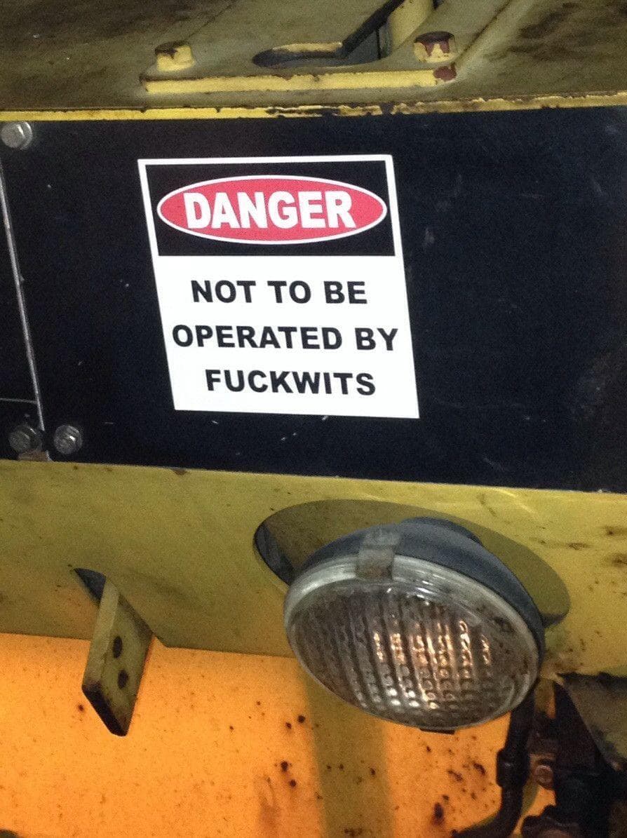 20 Extremely Helpful Signs That Will Make You Laugh