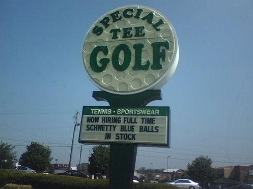 22 Funny Signs That Avid Golfers Will Appreciate