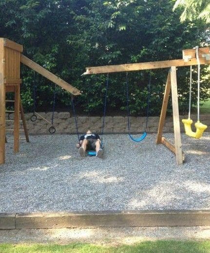 16 Photos That People With Perpetually Bad Luck Can Relate To