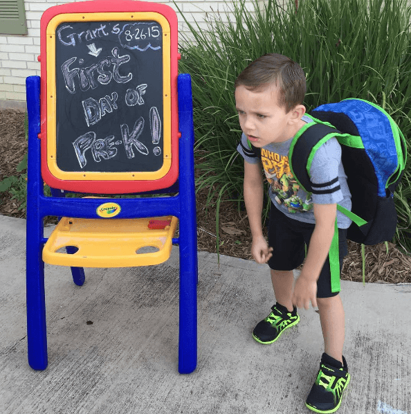 25 Funny First Day of School Pictures