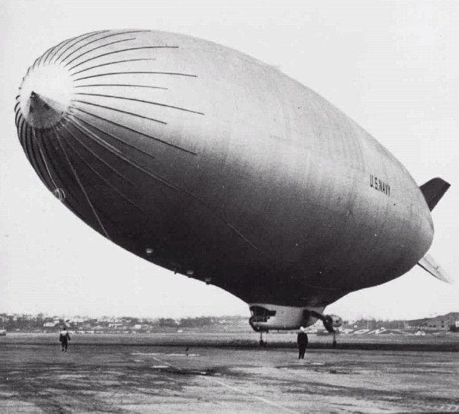 The 17 Craziest, Most Tragic Blimp Disasters in History