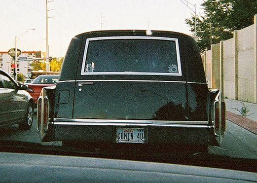 26 Funny Hearse License Plates That Are a Little Too Dark