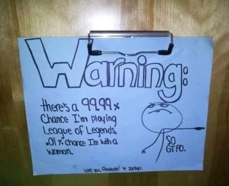 21 Funny Do Not Disturb Signs You'd Happily Hang on Your Door