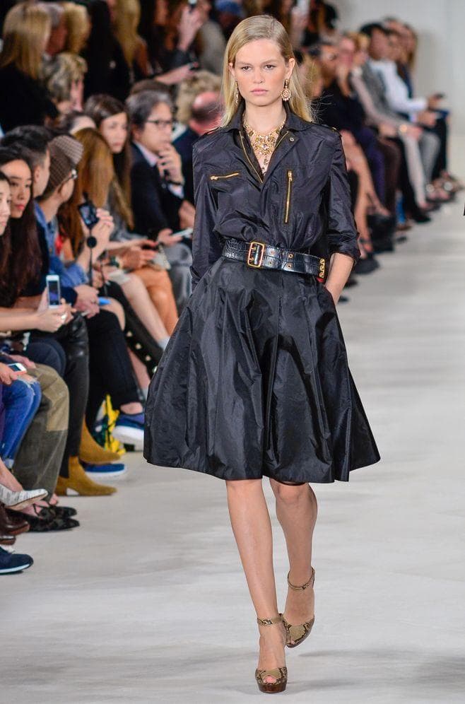 15 Unbelievable Tricks That Make Models Look Flawless During Shoots