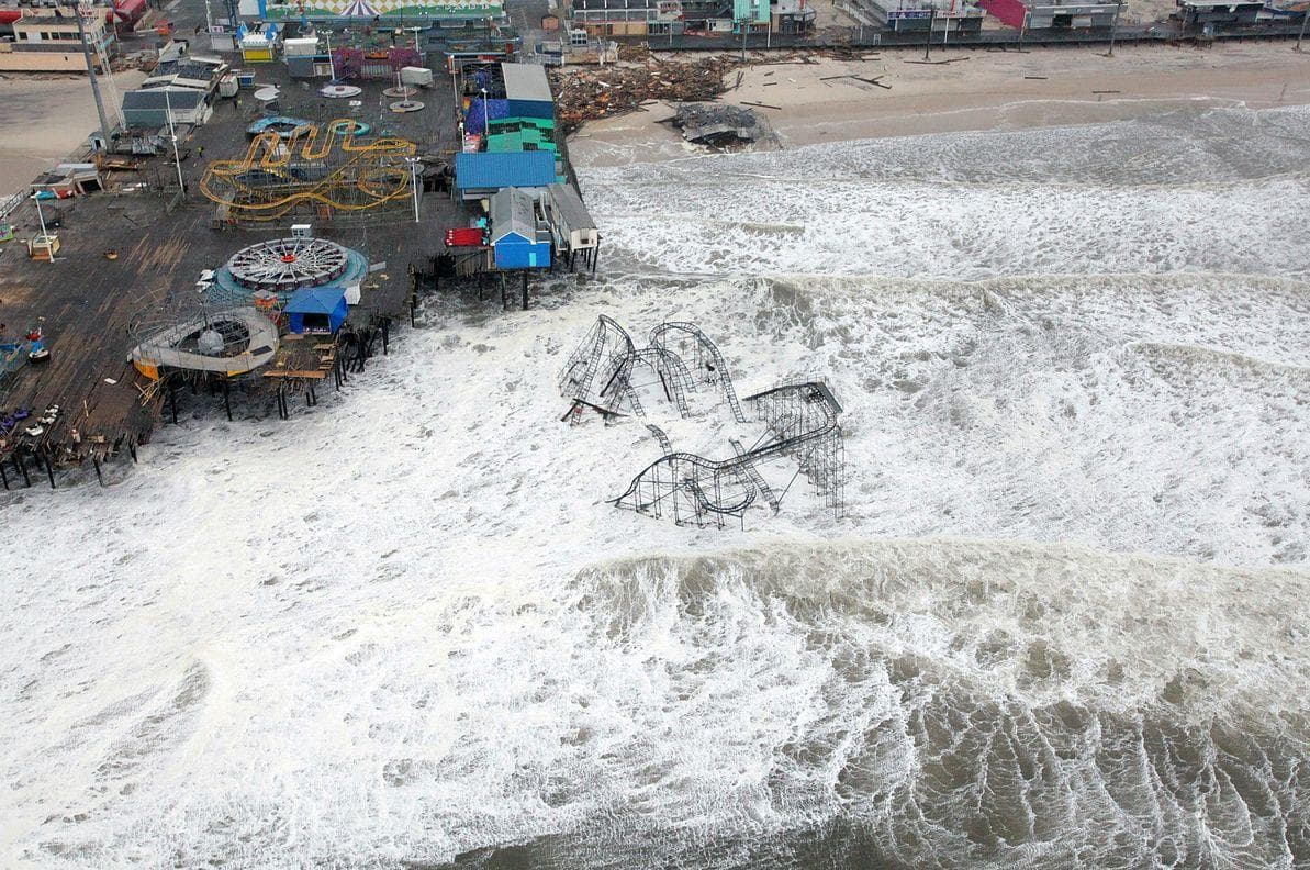 20 Unbelievable Aftermath Photos From the Worst Floods in US History
