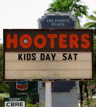22 Funny Sports Bar Signs You'll Appreciate Drunk or Sober