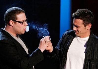 13 Cool Pictures of Celebrities Smoking Weed Together