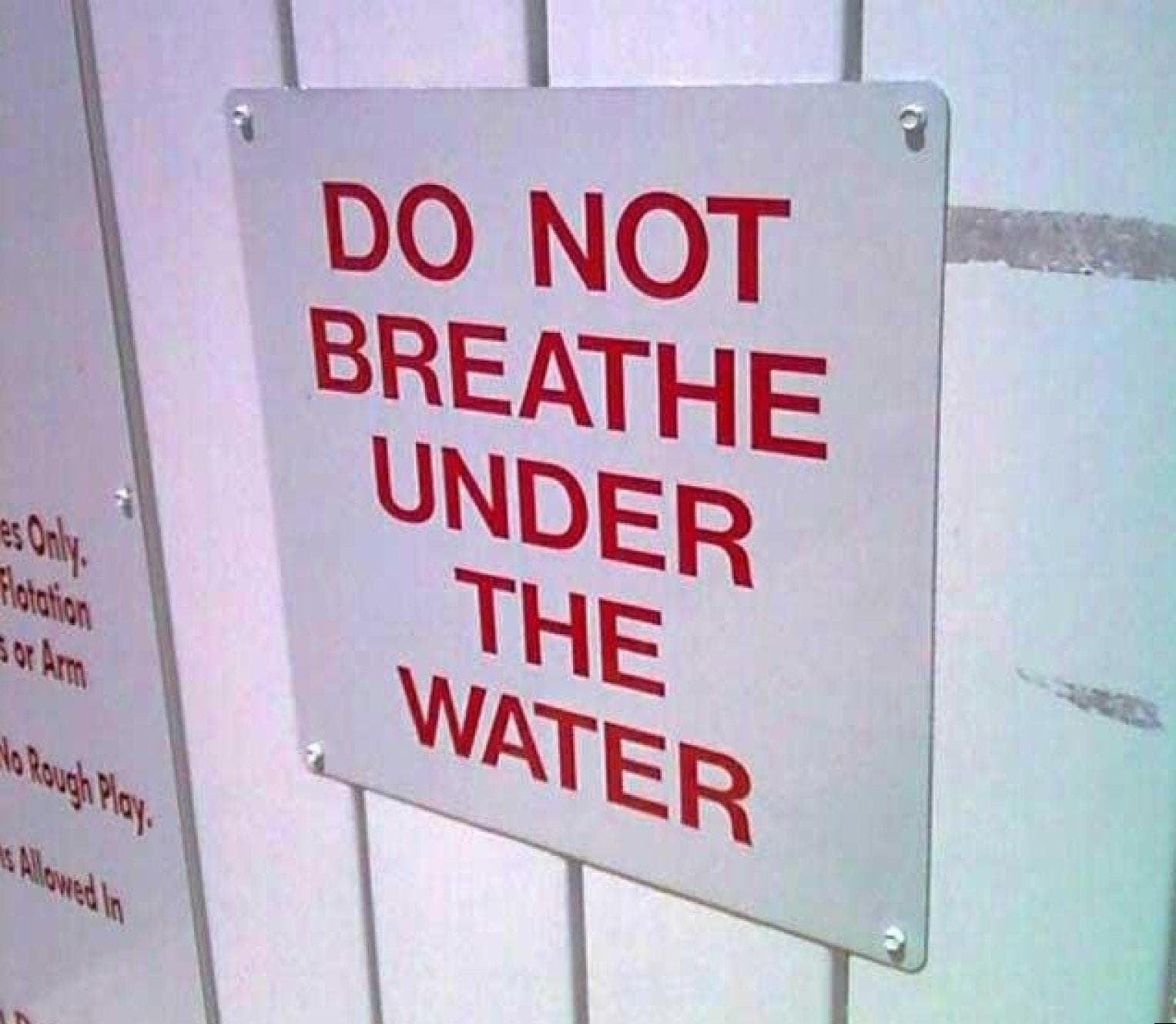 The 24 Most Unnecessary Signs Ever Made
