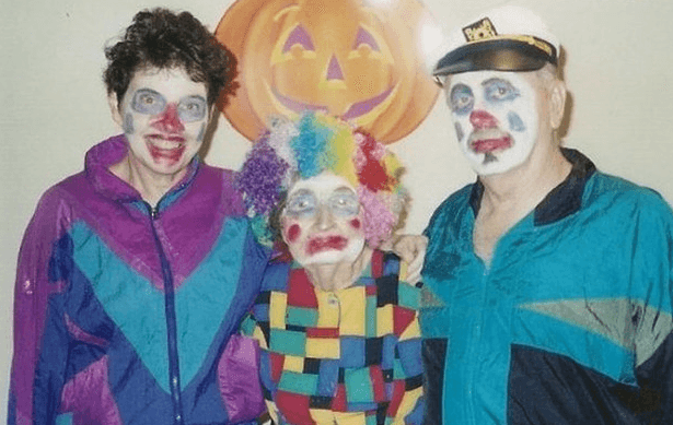 Very Awkward Halloween Family Photos