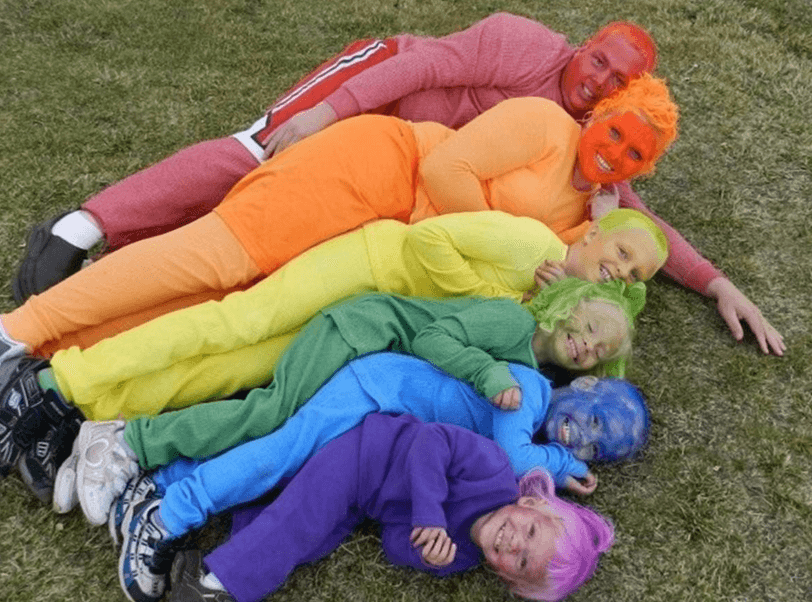 Very Awkward Halloween Family Photos