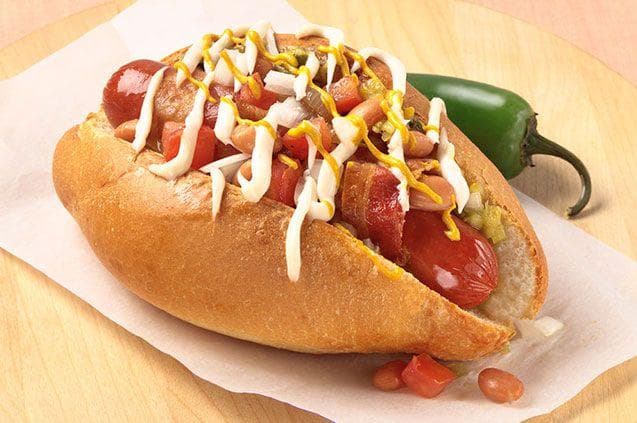 27 Mouth-Watering Pictures of Hot Dogs From Around the World
