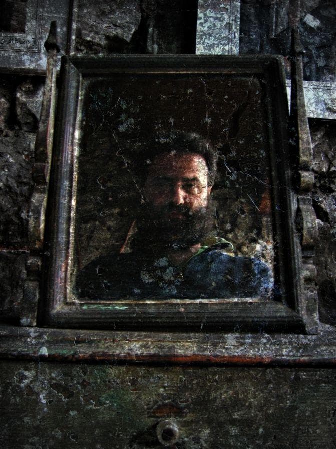 14 Extremely Bizarre Victorian Mourning Rituals For the Dead