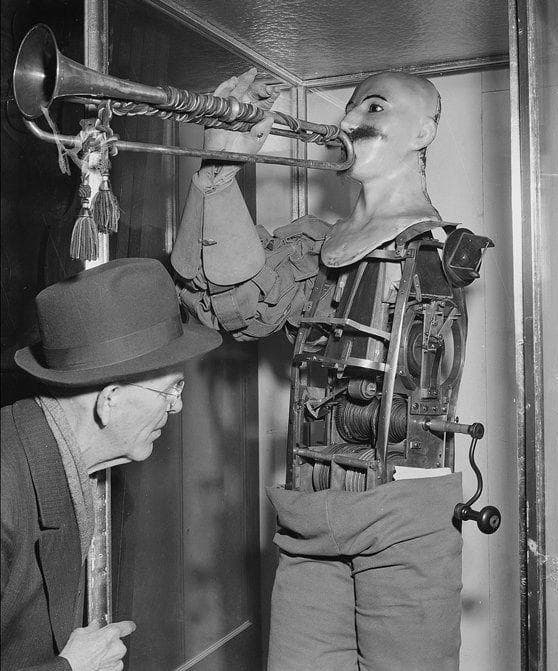 10 Primitive Historical Attempts At Creating Robots