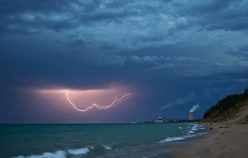 12 Creepy Stories and Urban Legends from Michigan