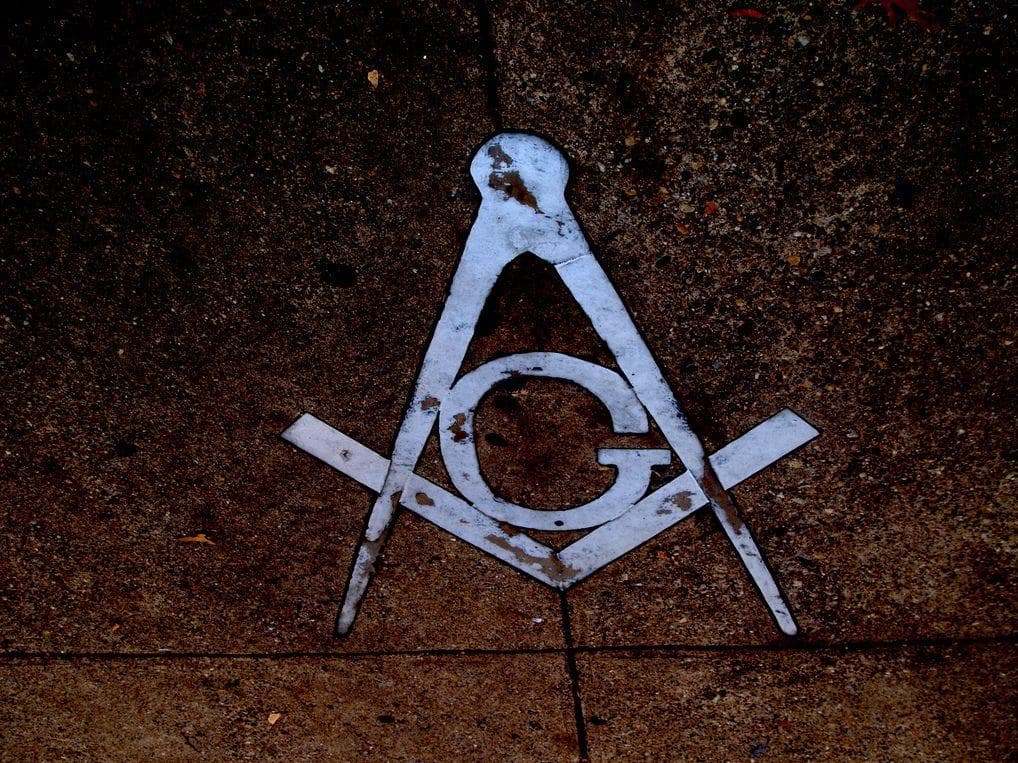 15 Common Freemason Symbols You've Never Noticed Before