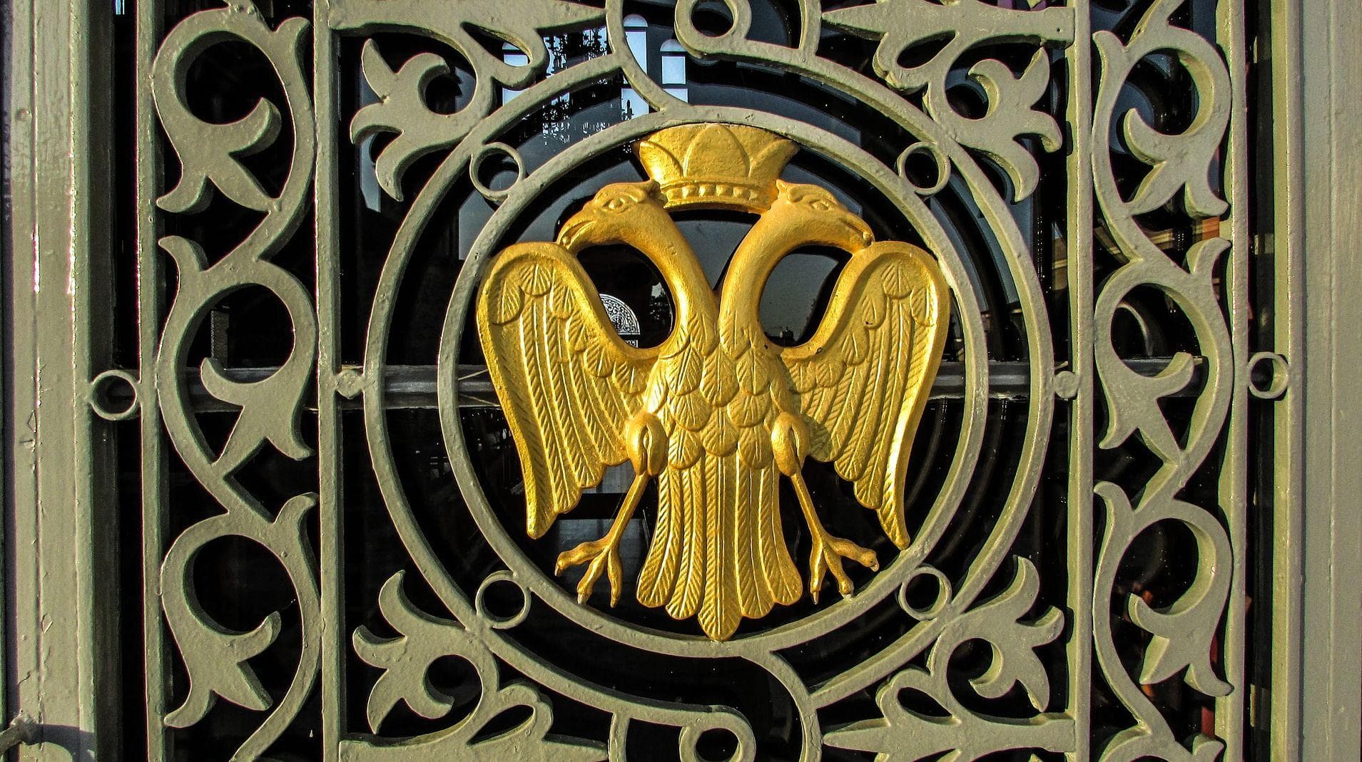 15 Common Freemason Symbols You've Never Noticed Before