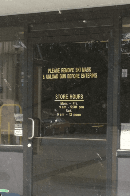 25 Hilarious Pawn Shop Signs That Are Actually Really Clever