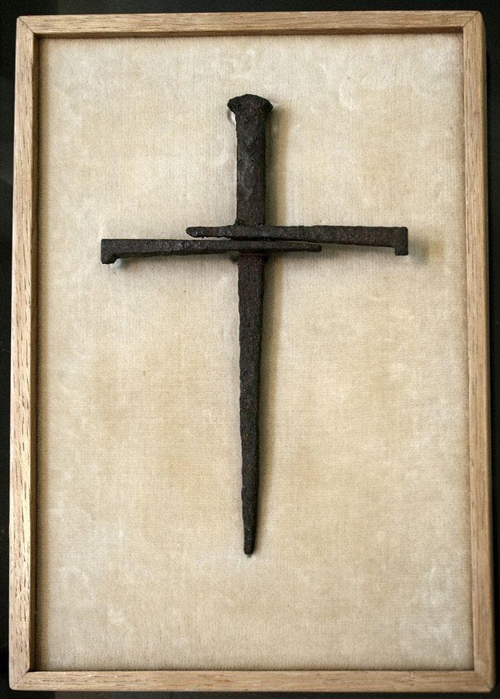 9 Brutal But Fascinating Facts About The Historical Crucifixion Process