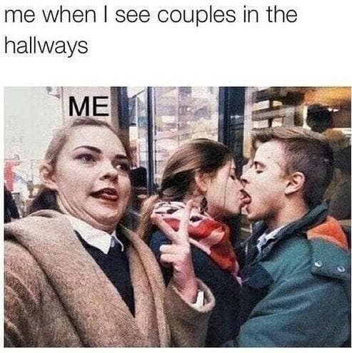28 Hilarious Memes About PDA That Everyone Can Relate To