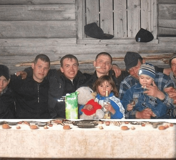 25 Hilariously Trashy Russian Redneck Photos