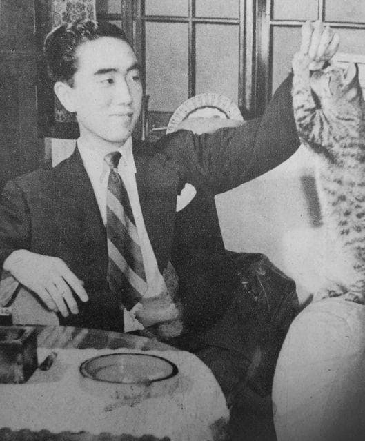 Facts About Yukio Mishima, the Japanese Man Who Committed Seppuku in ...