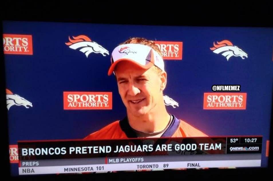 27 Hilarious NFL Freeze Frames You Can't Help But Laugh At