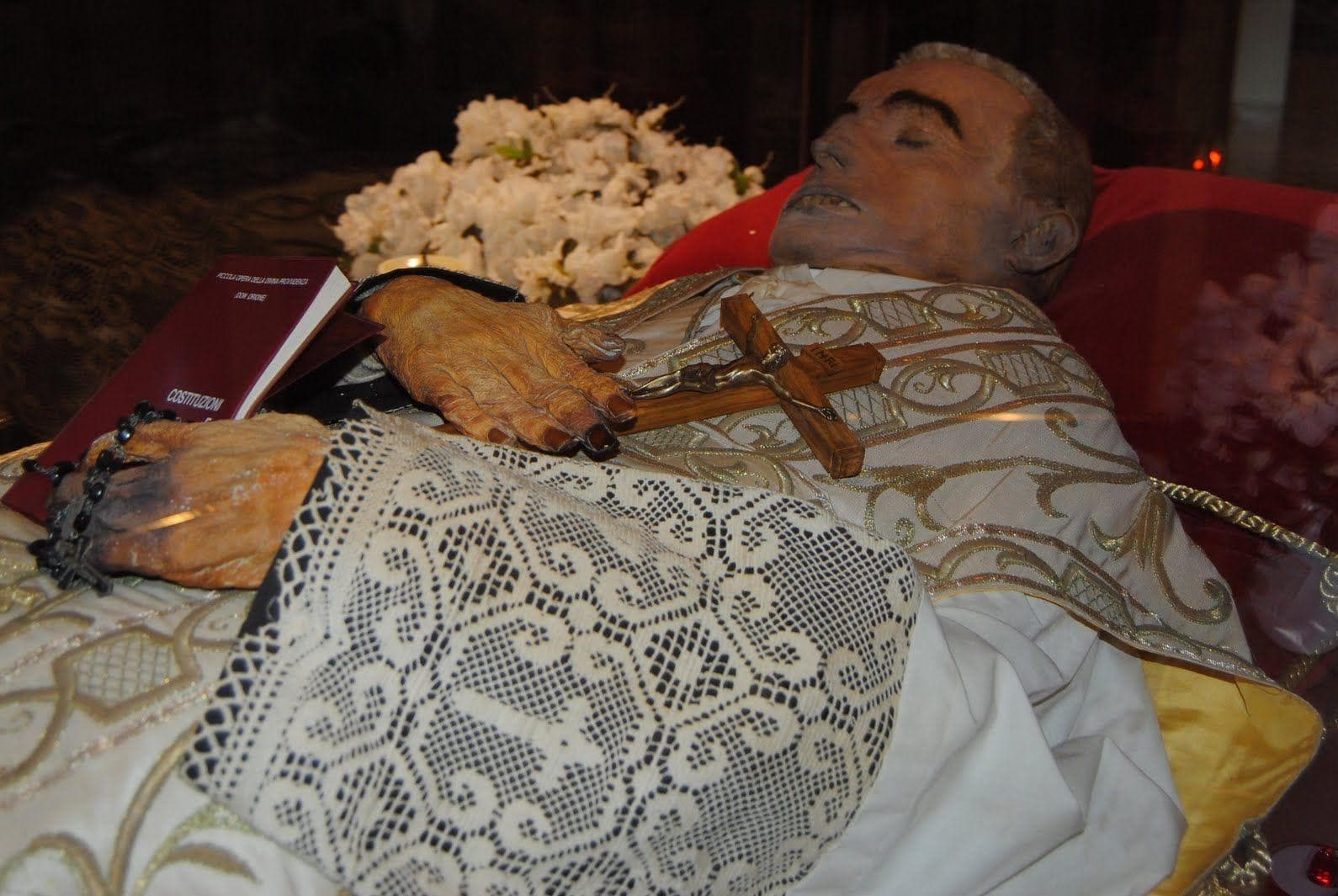 11 Saints And Holy People Whose Bodies Supposedly Never Decayed