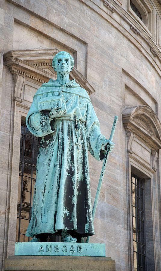 11 Things That Are Hilariously Inaccurate in History's Vikings