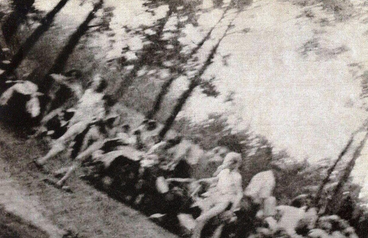 21 Haunting Holocaust Pictures From Concentration Camps