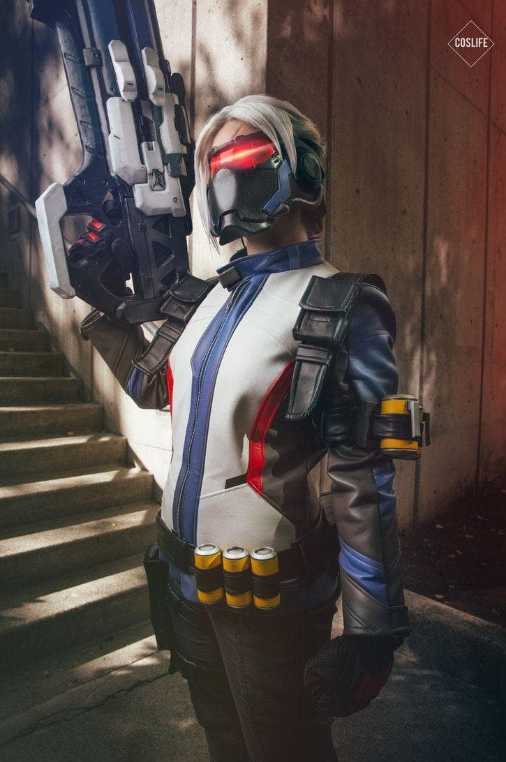 25 Awesome Genderbend Overwatch Cosplays