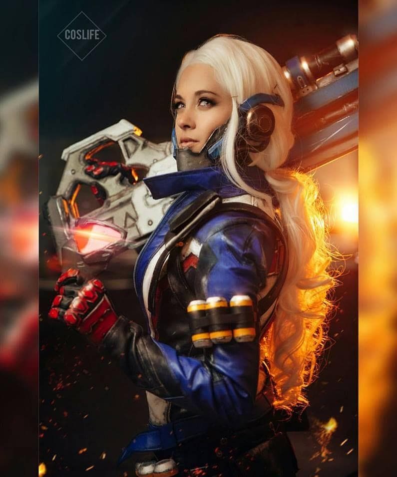 25 Awesome Genderbend Overwatch Cosplays