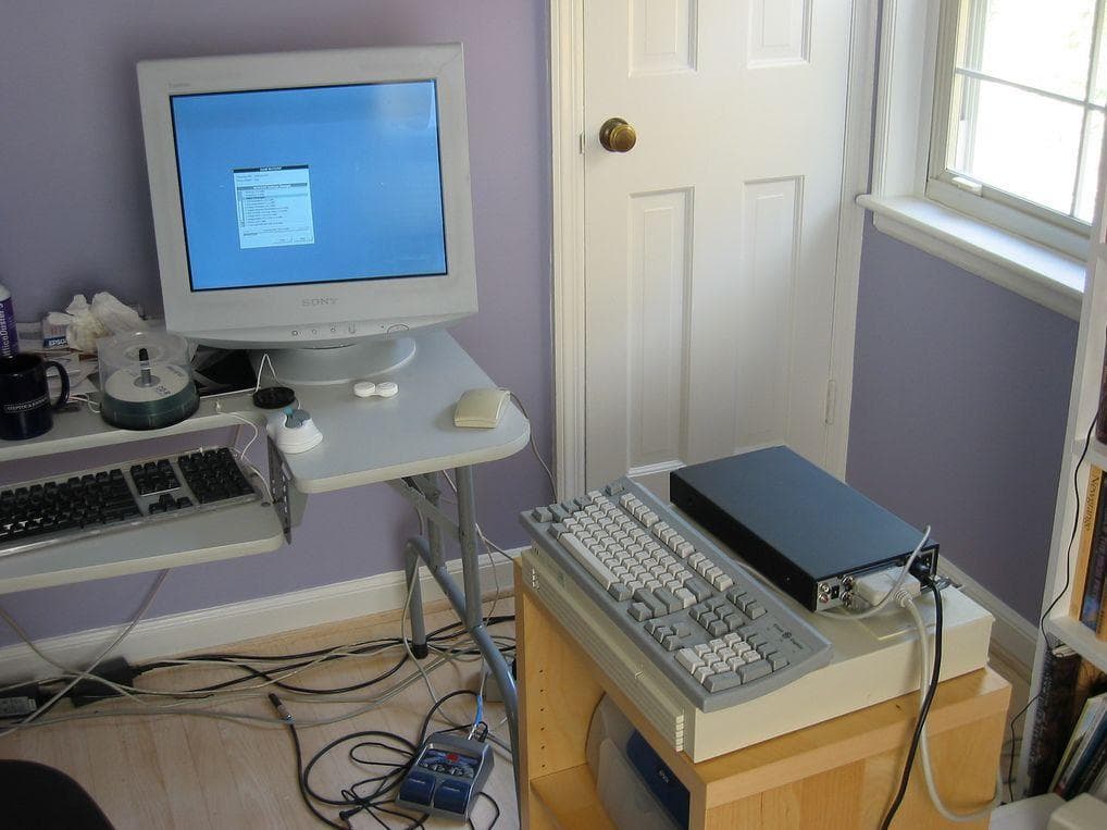 The Most Brilliant Ways To Hide Cash Around The Home (Just In Case)