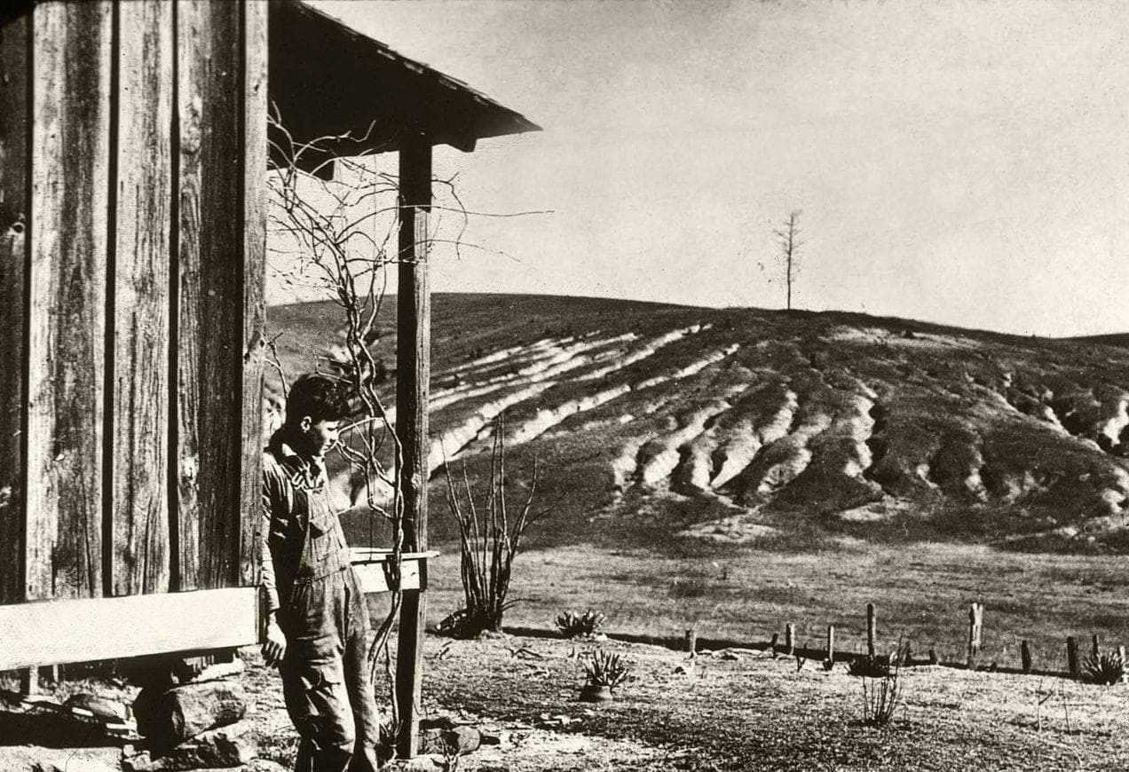 23 Powerful Dust Bowl Photos That Put Things Into Perspective