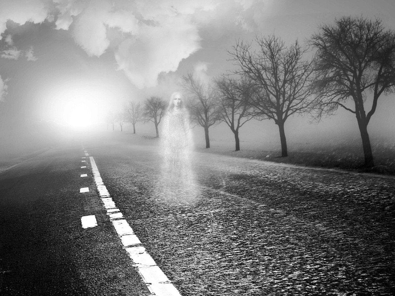 14 People Who Were Haunted By The Ghosts Of Their Parents