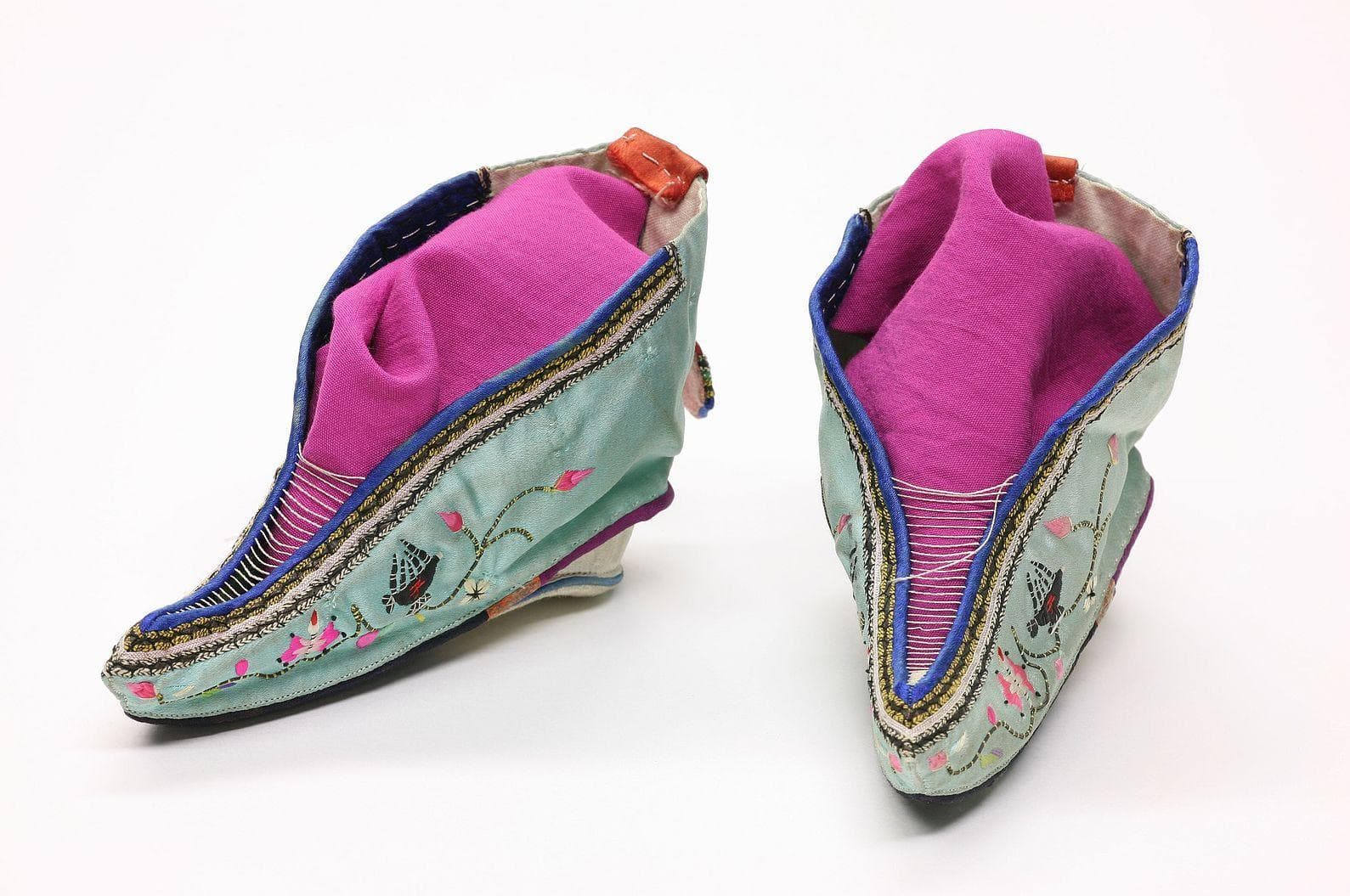 The 17 Craziest Fashion Trends In History