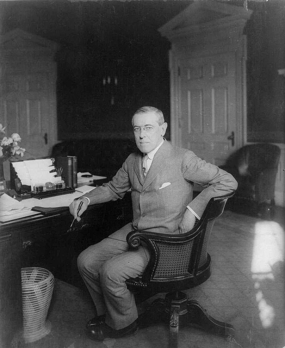 19 Oval Office Photos From Different US Presidencies