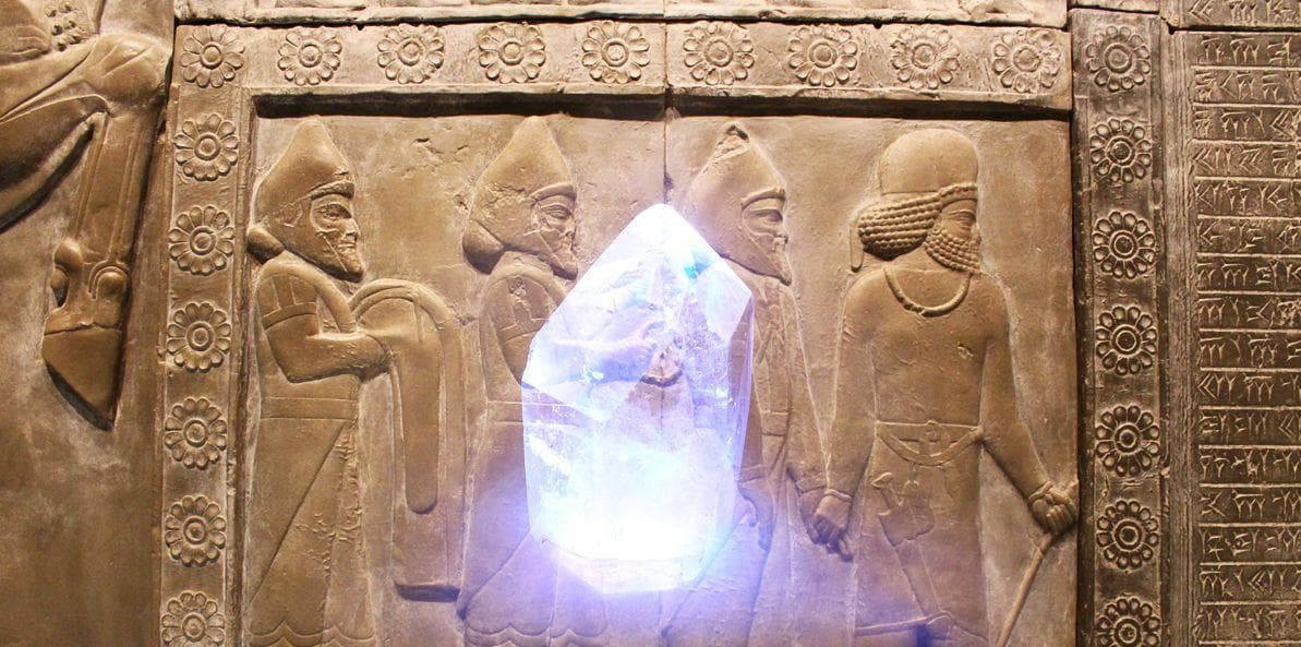 15 Facts and Myths About the History of Crystal Balls